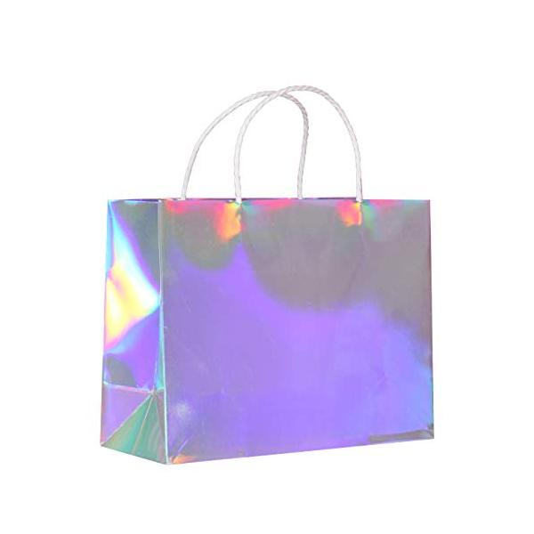 1注文につき30*23*12cm 幅*高さ*マチ の紙袋5枚セットです。オパールのように角度によって色が変わるホログラムのギフトバッグです。コーティング加工を施しているので、水や汚れに強く繰り返しご使用いただけます。250g/*の厚みのある...