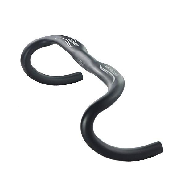 軽量で高強度のAL7075アルミニウム合金製。ハンドルバークランプ直径31.8mm、ハンドルバー長さ420mmに適合。ドロップバー レストバーは含まれていません にレストバーを取り付けることができます， あなたは乗車中に短い休憩を取ることが...