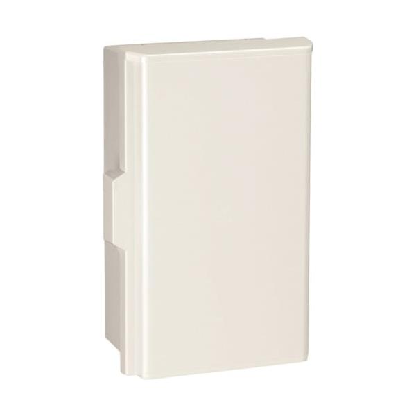 *シンプルな汎用樹脂製ボックス(P)です。*br**シンプルなデザイン、色彩でさまざまな取付場所に適しています。*br**ポール取付用の取付バンド穴が付いています。*br**底面と背面に配線穴用ノックアウトが付いています。*br**樹脂製で...