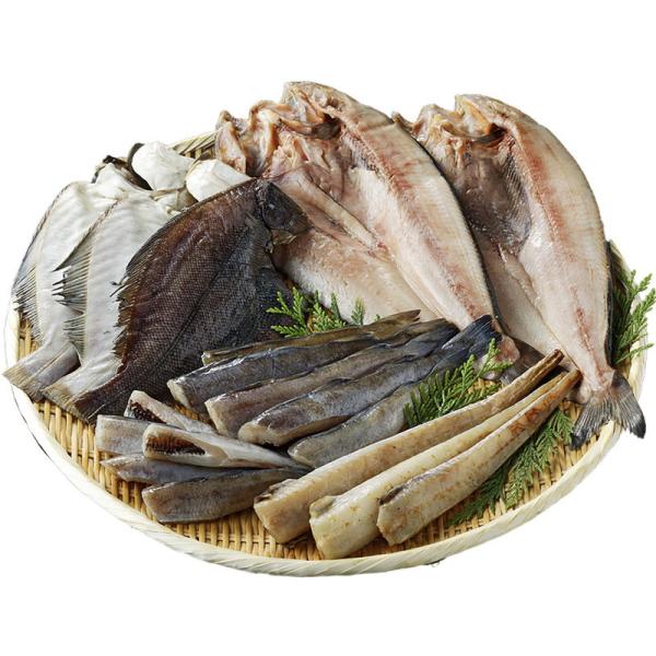 ■商品説明北海道でも人気の魚たちを使用し4種類をセットにしました。4種類の食材の食べ比べが出来るので、幅広く楽しめます。■商品詳細製造生産地：北海道内容：ホッケ開き（2枚入）・一夜干しこまい（500g）・宗八カレイ（3枚入）・ハッカク（20...