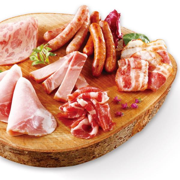 【発売日：2026年07月01日】■商品説明北海道産の原料肉に限定し、丁寧に仕上げたギフトです。■商品詳細製造生産地：日本製内容：熟成ロースハム45g・熟成ロースハムステーキ50g・熟成あらびきステーキ47g・熟成ボロニア48g・熟成ベーコ...
