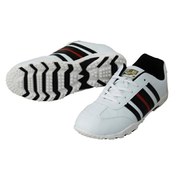 喜多 KITAMK110※販売はタイトルの商品です。■ヒモの定番ジョギングシューズ■アッパーは合皮タイプ■仕様アッパー材質:合成皮革ソール材質:合成底靴幅:EEE重量:約240g(規格26.0cm片足)■JANコード25.0cm:49315...