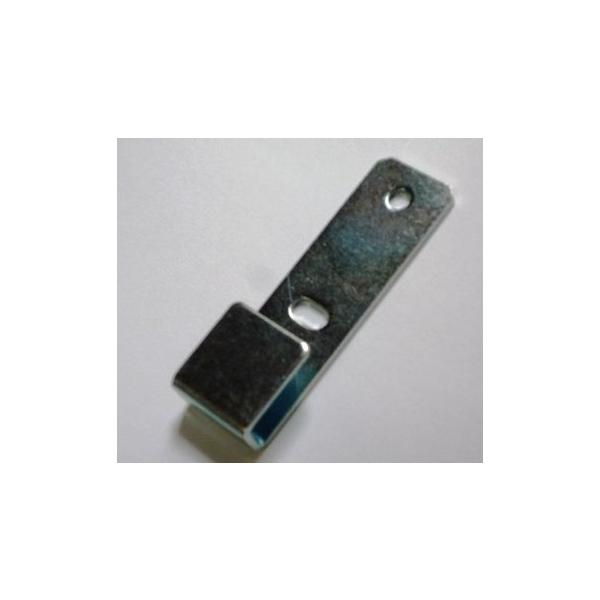 消火器を壁面に掛けられるフックですさびにくいユニクロメッキ製ですのでお部屋の壁面に限らず、マンションなどの共用廊下の壁面などにも取り付けていただけます※取り付け用のネジはお客様で別途ご用意くださいませ■消火器ボックスを設置することに比べ、予...