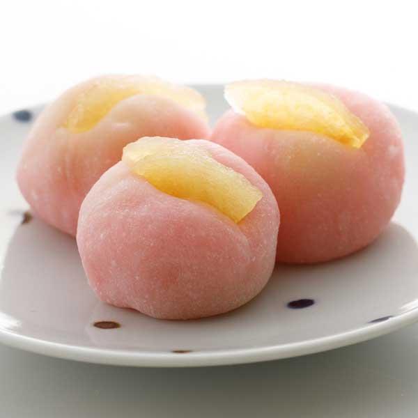 【商品について】さわやかな酸味の能登産りんごの果肉がごろごろ入った、おいしい食感を味わえるりんご大福です。白あん、羽二重餅にもこだわっています。急速冷凍して発送いたしておりますので、3時間ほど解凍した後お召し上がりください。（半解凍でも美味...