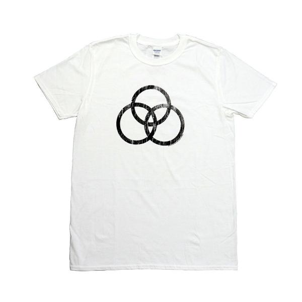 伝説のロックバンド、Led Zeppelin(レッド・ツェッペリン)のJohn Bonham(ジョン・ボーナム)Tシャツです。プリント・デザインはジョン・ボーナムを象徴させるもので、ファンには見逃せないアイテムです。※ジョン・ボーナム・シグ...