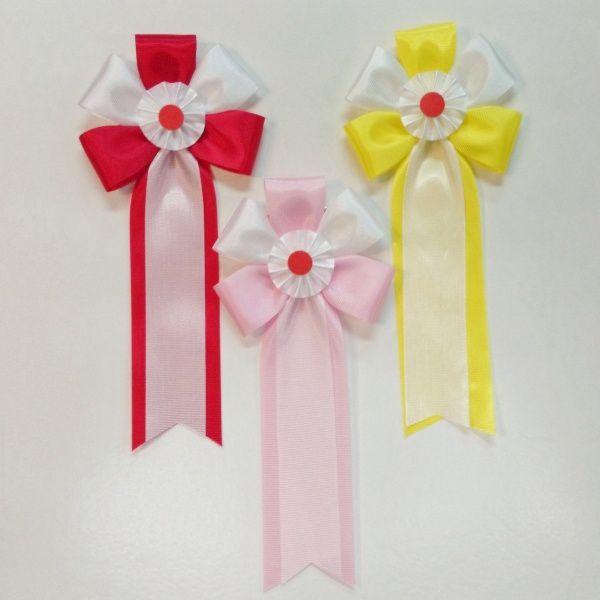 中旭光リボン胸章（記章・徽章・胸花）「ちゅうきょっこう」と読みます。イベント、催事、式典、パーティー、会合、大会等でよく使われる、胸につけるリボンです。黒は弔用に使われます。五方リボンより1グレード上のリボン胸章となります。花径7.5cm ...