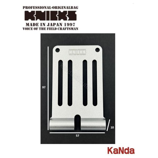 アルミ削り出しベルトループ（一部削り出し）●アルミニウム削り出しタイプ●アルマイト加工●超軽量37g■全長97mm×横幅65mm×奥行10mm（パイプ外径）◆アルミ番手A60636000番系【Al/Mg/Si系合金】シリコン【Si】マグネシ...