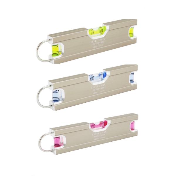 商品情報●電気工事に新たな革命、水平器メーカー「エビス」とのコラボ商品です。●二連縦気泡管を採用し、上からも下からも垂直確認ができます。●ダクターチャンネルや鉄柱などの垂直確認に便利です。●当社比3倍の超強力磁石で、鉄骨工事に便利です。●カ...