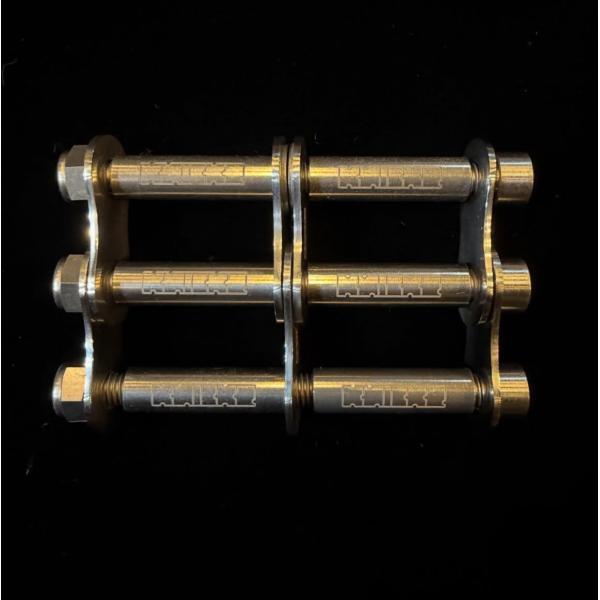 【発売日：2026年03月31日】予約商品　入荷次第順次発送■商品情報・TIT-2・パイプ及びS金具には全てKNICKSロゴ入り・チタン連結において・六角ボルト頭寸法5mm・露各ボルト首下75mm・六角ボルト寸法M6■セット内容チタンボルト...