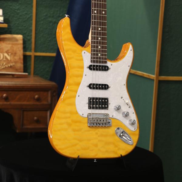 SPEC■Body Material: Quilted Maple Top, Alder Back■Neck Material: 1 Piece Maple■Neck Finish: Satin Polyurethane■Neck Join...