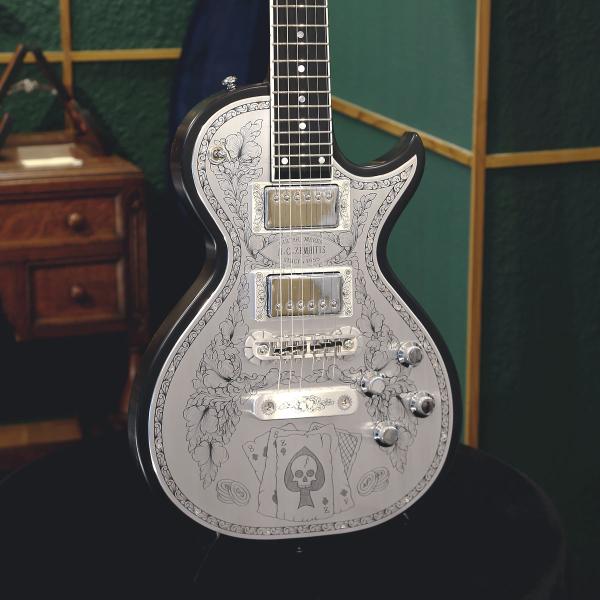 SPEC■Body Top Material: Duralumin■Body Back Material: Select African Mahogany■Neck Material: Select African Mahogany■Nec...