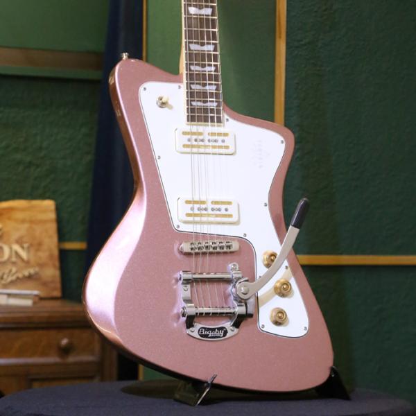 SPEC■Body Style: Solidbody (Mahogany)■Body Finish: Gloss Lacquer■Body Thickness: 36 mm■Body Shape: Wingman■Headstock: Te...