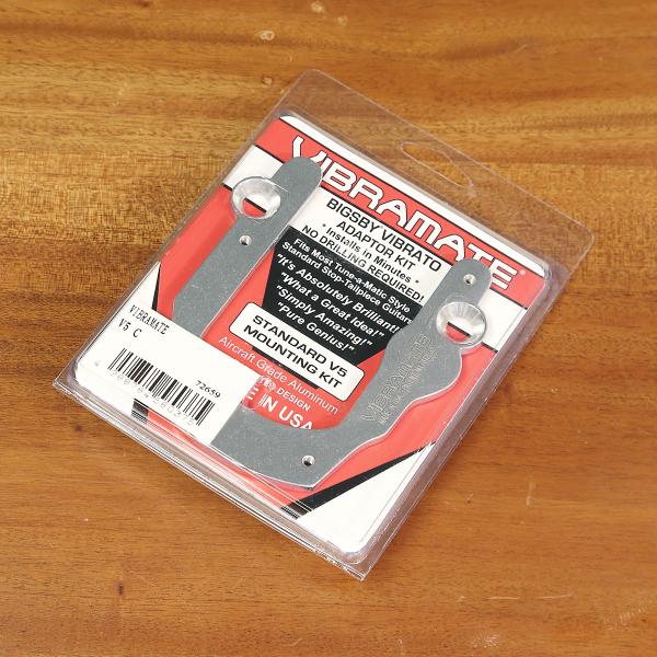 SPECキット内容クイック・キット・マウント・プレートサイズ: 112(D)ｘ101(W)×5(H)mmベース・マウント・スクリュー ×各2本 (インチ・サイズとミリ・サイズの2種)フロント・マウント・スクリュー(ロング・サイズ) ×2本リ...