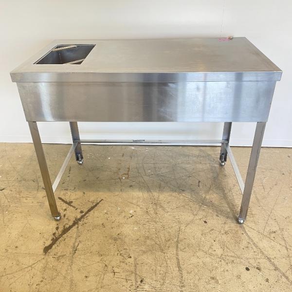 ・入庫時に動作確認済ですが、出荷前に最終動作確認行います。・清掃後発送いたしますが中古品（新古品）のため落としきれない汚れ・小傷等はご容赦くださいませ。【※注意事項※】「配送についての注意事項」を必ずご確認の上ご注文お願い致します。▼PCペ...