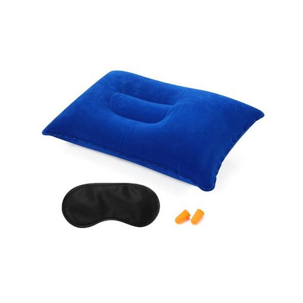 空気を入れて持ち運びも便利なエアーポータブルピローです。耳栓とアイマスクもセットでお買い得！アウトドア、キャンプ、旅行、車中泊、仮眠などでご利用頂けます。表面は肌さわりが良く快適な眠りをサポート！使用しない時は空気を抜いてコンパクトに折り畳...