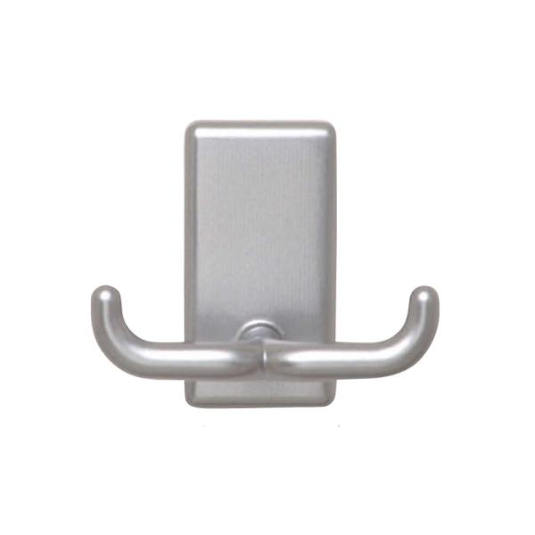 【品番】C-16U-M-PESI【商品名】カイザーフック【サイズ】45×28×54mm【仕上】パールシルバー【材質】ABS【主な取り付け場所】石こうボードプリント合板（木質新建材）柱・板壁ポイント利用・expoint01