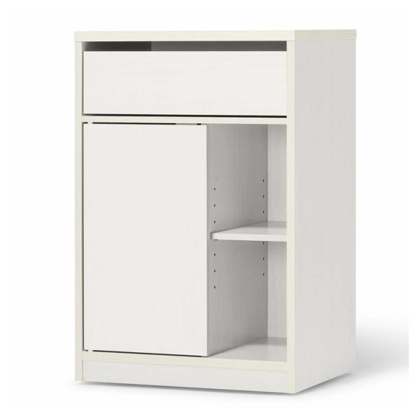 ブランド名アイリスオーヤマ品番WSC-468商品名ウッドサイドチェスト キャスター付き商品サイズ（cm）製品外寸：幅約46.8×奥行約35.0×高さ約70.2引き出し内寸：幅約39.7×奥行約28.3×高さ約8.9耐荷重天板：約10kg底板...