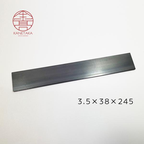 サイズ：3.5×38×245mm　硬度：HRC61程度RWL34はDamasteel社製のSUS420系のマルテンサイト系ステンレスです。日本の代表的なナイフ鋼材ATS-34と同等成分の粉末鋼です。RWLという名称はその名の通り、R.W.L...