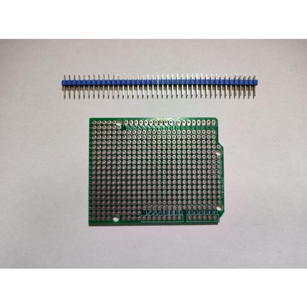 Arduino　Uno用　シールド用　ユニバーサル基板　分割ピンヘッダ付Arduinoシールド用として電源系とI/O系は隣接するランドに配線されています。端子を明示するシルク印刷によって、誤配線が防げます。Arduinoのシールドの試作に最...