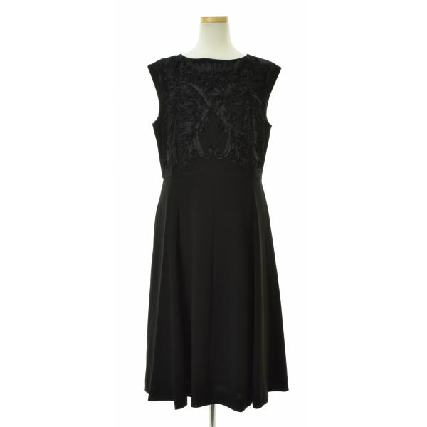 ※アプリでご覧の場合は、画面上部の「詳細」か画面中央付近の「すべて見る」を押し、スマートフォンのブラウザでご覧の場合は「もっと見る」を押して詳細情報をご確認下さい。● LADY'S ITEM ●■ Conditionコンディション：B■ I...