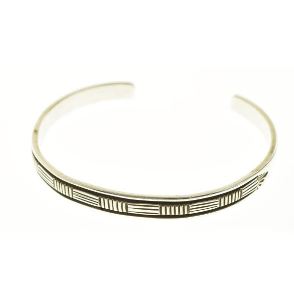 ※アプリでご覧の場合は、画面上部の「詳細」か画面中央付近の「すべて見る」を押し、スマートフォンのブラウザでご覧の場合は「もっと見る」を押して詳細情報をご確認下さい。● MEN'S ITEM ●■ Conditionコンディション：D■ It...