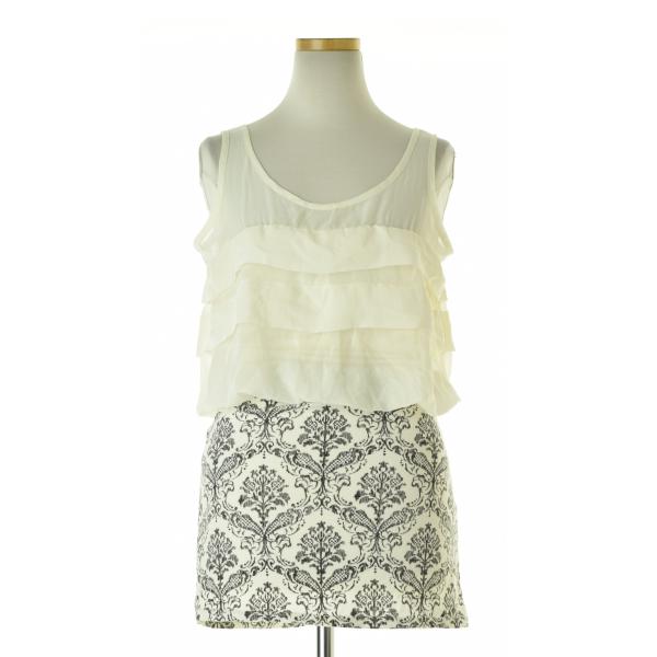 ※アプリでご覧の場合は、画面上部の「詳細」か画面中央付近の「すべて見る」を押し、スマートフォンのブラウザでご覧の場合は「もっと見る」を押して詳細情報をご確認下さい。● LADY'S ITEM ●■ Conditionコンディション：C■ I...