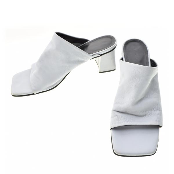 ※アプリでご覧の場合は、画面上部の「詳細」か画面中央付近の「すべて見る」を押し、スマートフォンのブラウザでご覧の場合は「もっと見る」を押して詳細情報をご確認下さい。● LADY'S ITEM ●■ Conditionコンディション：D■ I...