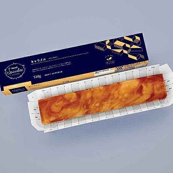 砂糖を焦がして作ったカラメルソースをムースに練り込み、キャラメルペーストでコクと風味をプラス。香ばしいくるみと合わせました。内容量：５１０ｇ【冷凍】