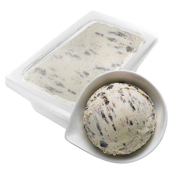 コクのあるミルクベースのアイスにココアクッキーを混ぜ込んだ、甘くてほろ苦い味わいです。　内容量：２０００ｍｌ　【冷凍便】