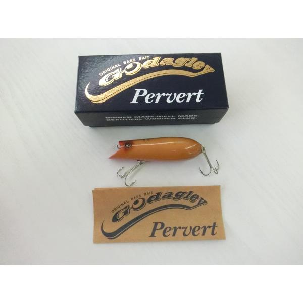 写真は１例になります。デッドストック品です。デッドストック品の為、箱やルアーにキズやいたみがある物もございます。ご了承ください。ロッドティップを軽くあおるとその場でテーブルターン、少し強くあおると軽快なポップサウンド、リトリーブすると水面下...