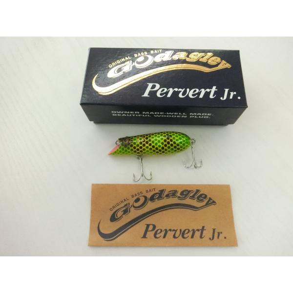 写真は１例になります。デッドストック品です。デッドストック品の為、箱やルアーにキズやいたみがある物もございます。ご了承ください。ロッドティップを軽くあおるとその場でテーブルターン、少し強くあおると軽快なポップサウンド、リトリーブすると水面下...