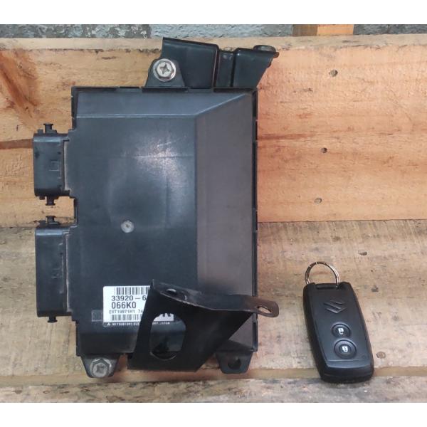 ○部品情報商品名:コントローラアッシー インジェクション AT/エアコン キー付車名/車種:スズキ セルボ G年式:H19/4型式:DBA-HG21S ZCGV-D型式指定/類別区分:15490 0001E/G型式:K6AT/M型式:AT4...