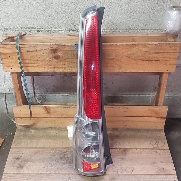 ○部品情報商品名:左 テールランプ車名/車種:スバル ステラ L年式:H20/6型式:DBA-RN1 B51C型式指定/類別区分:15342 1015現品番号:KoiTo 220-20991純正品番:84912KJ130(データ上の純正品番...