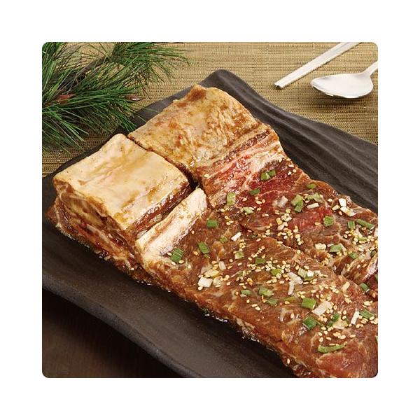 名称ピョルチンヤンニョム(味付け)牛カルビ原材料名牛肉(アメリカ産)、牛カルビソース、玉ねぎ、胡椒、料理酒内容量約1kg賞味期限別途記載保存方法要冷凍（-18℃以下で保存してください）製造者(株)世亜企画　埼玉県戸田市笹目8-11-14特徴...