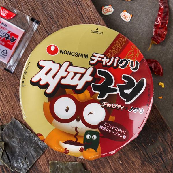 名称 [農心]チャパグリカップ麺原材料名 油揚げめん（小麦粉、植物油脂、でん粉、植物性風味油、食塩）、スープ（菜種油、砂糖、粉末みそ、香味調味料、香味油、魚介パウダー、ジャージャー粉末、唐辛子調味パウダー、食塩、粉末しょうゆ、でん粉）など内...