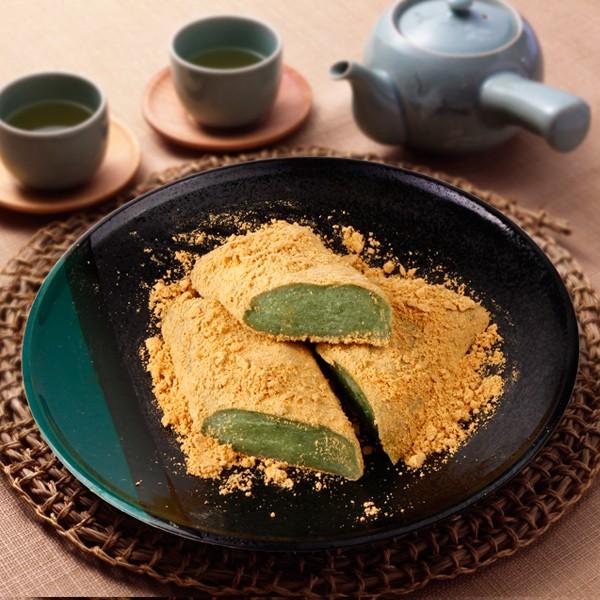 名称韓国もち（草きなこ） 原材料名もち米（日本産）、よもぎ、きなこ、砂糖、塩 内容量270g 賞味期限別途記載 保存方法冷凍（-18℃以下）保存 製造者一力物産 東京都板橋区大山東町54-6 特徴日本国内生産の韓国伝統お餅です。 注意※パッ...