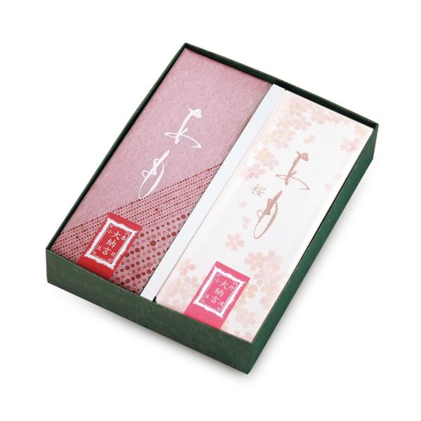 代表銘菓あも。定番のお味と、季節のお味〈桜〉の2種類をお詰めしました。訪れる春の喜びと、あたたかさを感じさせてくれる一箱です。大切な方への贈り物・ギフトに是非どうぞ。※予告なくパッケージの仕様変更をさせていただく場合がございます。・賞味期限...