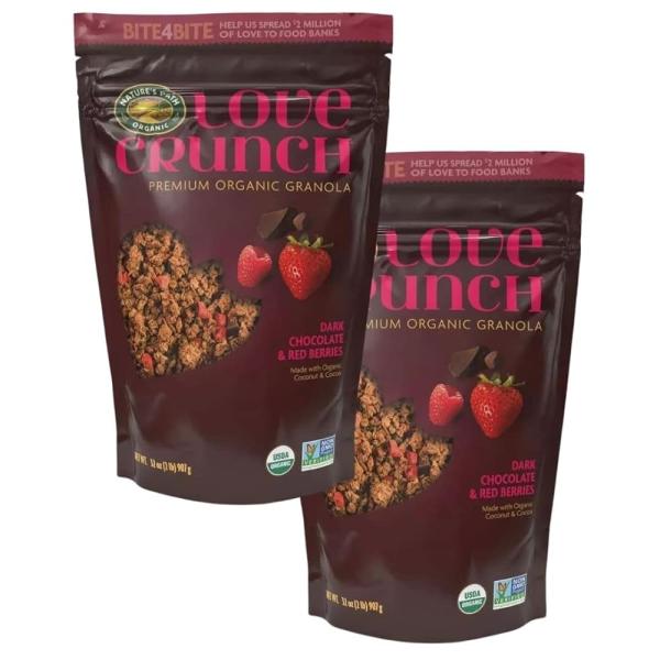 KIRKLAND(カークランド) ラブ クランチ オーガニック グラノーラこんがり焼いた有機オーツ麦、有機ココナッツ、有機ベリーミックス(ストロベリー、ラズベリー)と有機チョコレートがアクセントを添えています。サクサクした食感と飽きのこない...