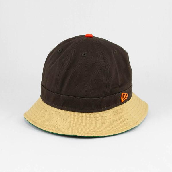 東京・池ノ上からさまざまなカルチャーを発信する気鋭ショップ「MIN-NANO」のオーナー中津川吾郎氏が子供用のエクスプローラーをディレクション。シルエットは6枚パネルで構成される59FIFTYのクラウン部分をベースにハットタイプにアレンジし...