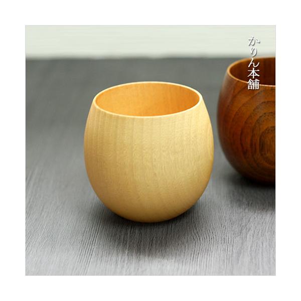 倒れてもすぐに起き上がる可愛いフォルムのコップ。大切な人への贈り物にもピッタリです。サイズ(約):口径7cm×底径4.3cm×高さ8cm材質：木製 ウレタン塗装【外国製】【食洗機不可・電子レンジ不可】※当店の商品は、実物と写真で質感が異なる...