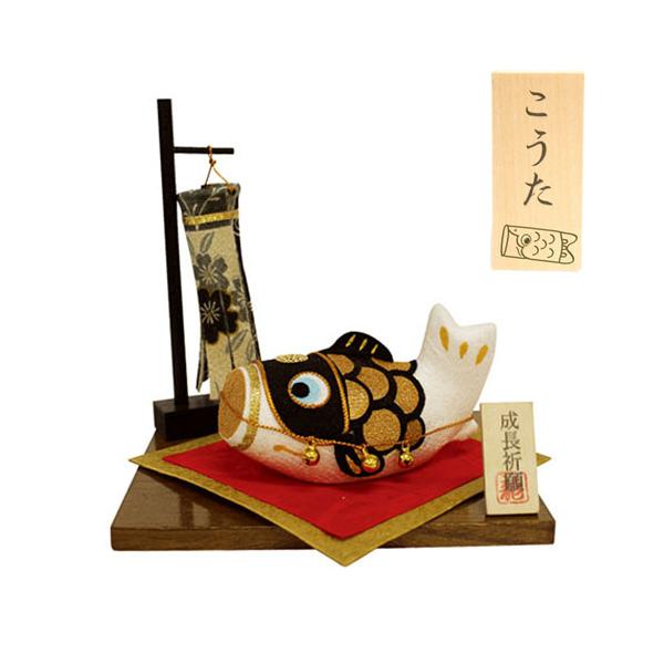 ちりめん細工で有名な京都の龍虎堂(リュウコドウ)の手作り節句人形です。お孫様やお子様へのギフトやプレゼントにも喜ばれおります。贈り物用ラッピングも承っております。こいのぼり、かぶと等、5月5日の端午の節句の為のお飾りをご用意しております。木...