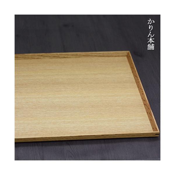 高級料亭の雰囲気を醸しだす、高級日本製タモトレー。木目の美しさ、ナチュラルな風合いでのお食事はいかが？和洋問わず器とのあわせやすさが特徴で、使い勝手がとても良い品です。ご家庭用でも一人一人のお膳としてもご利用していただくと豪華な食卓になりま...