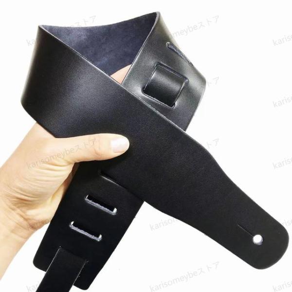 ベース?アコースティックギター?クラシックギター?ウクレレなど?軽くてしっかりした厚み（約3mm）があり、高級感のある牛革レザーギターストラップです。?約127〜144cmサイズ調整可能です。?裏面のスエードが身体にしっかりフィットして且つ...