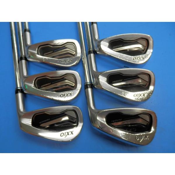 ■種別：アイアンセット　■メーカー：ダンロップ■モデル：ゼクシオフォージド2017　■シャフト：NSPRO930GH DST 6本セット■フレックス：R　■ロフト：24■本数：6　■番手：5-9 P■長さ：38　■クラブ重量：400■ライ角...