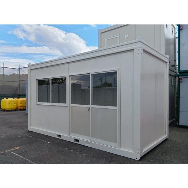 3坪6畳サイズの物置ハウスになります。引違戸なので開口広々！物入れの際も心配なし。綺麗に仕上げました。2次側の電気配線等一切ございません。お客様にて手配、弊社にてご依頼の場合はご相談ください。現状雨漏りはございません。中古品の為、商品保証も...