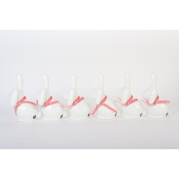 商品名： オブジェ イースターバニー 6個セット 置物 R2506-046型番：038916ブランド：LEONARDO レオナルド付属品：外箱コンディション：展示品です。1個の底面に汚れが見られます。外箱には、キズやテープ剥がれなどがありま...