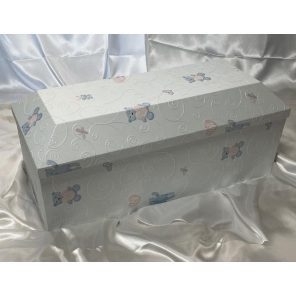 【商品説明】　ファンタジー棺：78cm（2.6尺）　メーカーからの発送商品になります　サイズ（外寸）　長さ78cm 幅35cm 高さ33cm　身長目安：66cmまで（妊娠35週末）　【付属品】　お布団一式（敷布団・掛け布団・枕）・杖【送料に...
