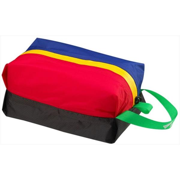 スイミングで大活躍の防水効果の高いポーチです。薄くて軽いからコンパクトに折りたたむことも簡単！<br>サイズ：２００ｍｍ×１００ｍｍ×１２０ｍｍ<br>止水ファスナー：止水ファスナーを採用し高い防水効果を実現。&lt...