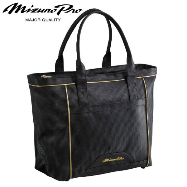 大きめのトートバッグ。内部の仕切り止めテープにより、中身が取り出しやすくアップデート。中身が落ちないフルクローズ仕様。環境に優しい原着素材裏地。●ミズノプロトートバッグL●メーカー名：ミズノ●メーカー希望小売価格：￥12,000+税●メーカ...