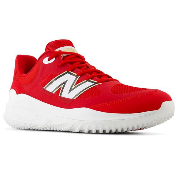 最上級の履き心地を追求する「L3000」のターフトレーニングモデルがv7にアップデート。ランニングでも定評のある最適なクッショニングを提供する「Fresh Foam X」をそのままに、シンセティックレザーとメッシュを組み合わせたノーソーアッ...